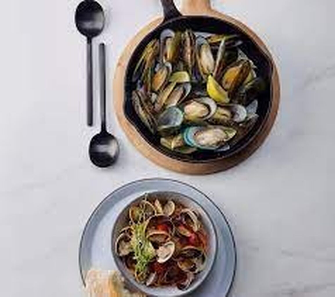 OMEGA SEAFOOD Lnk.Bio · link in bio